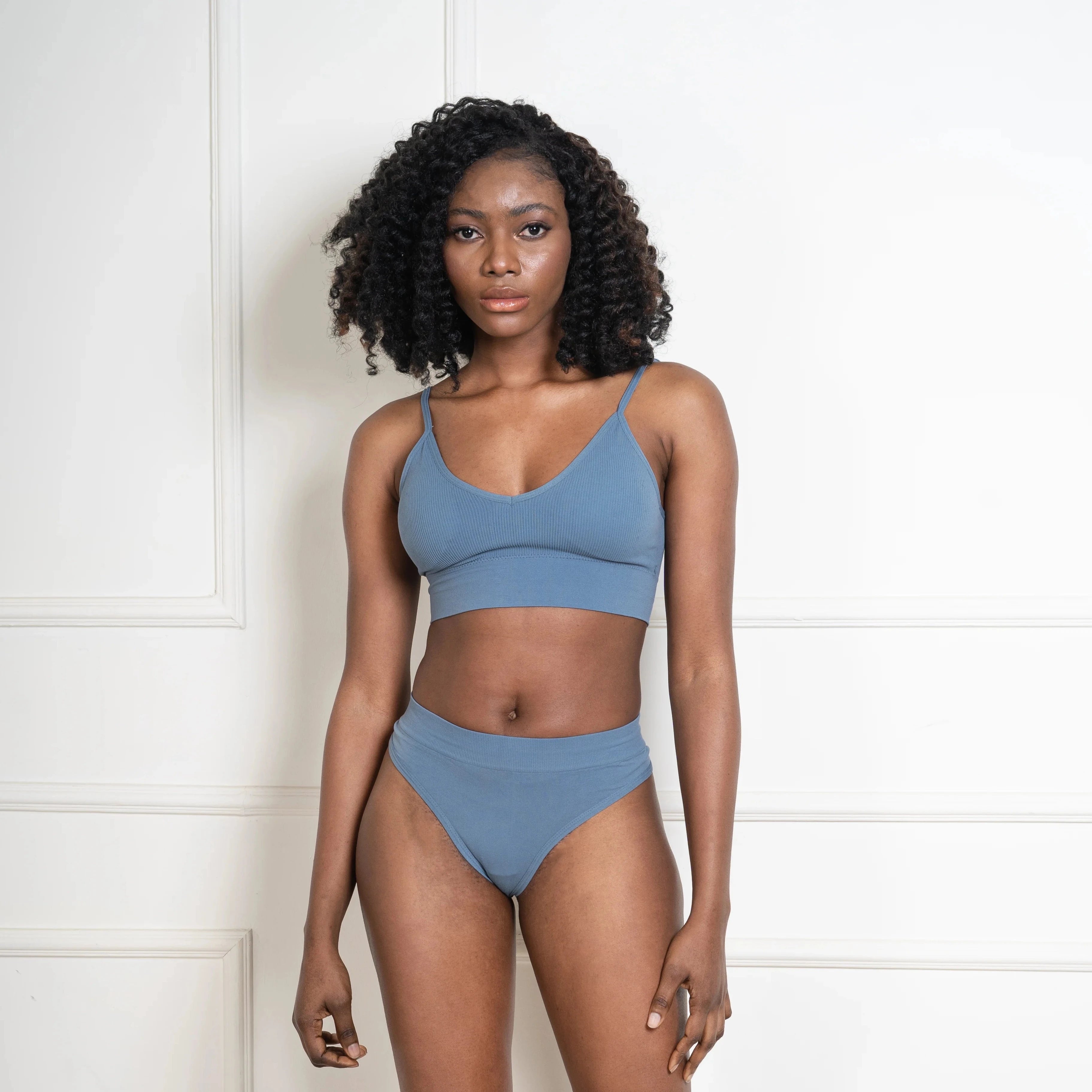Juliet Set Blue – Basiq.